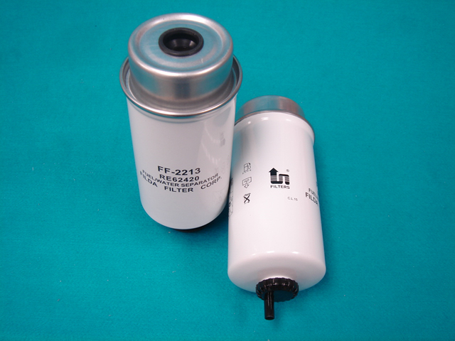 Fuel/Water Separator Filter with Drain JOHN DEERE RE62420 87840590 ...