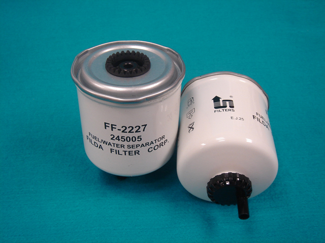 Fuel/Water Separator Filter With Drain GEHL 245005 575493101 40072 ...